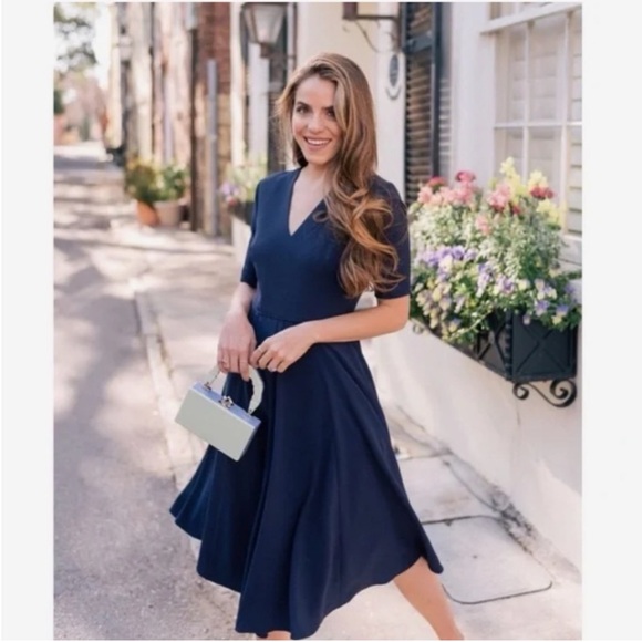 Gal Meets Glam | Dresses | Gal Meets Glam 8 Navy Blue Edith Crepe Dress ...